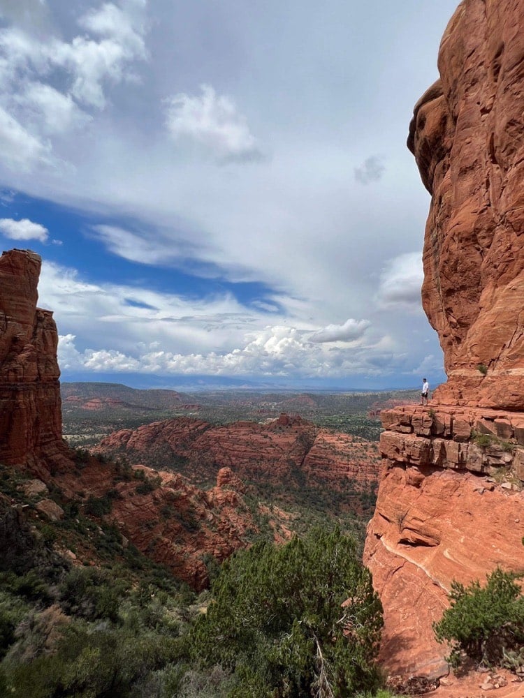 Dr. Michael McCullagh '19 on family med & hospitalist position in AZ