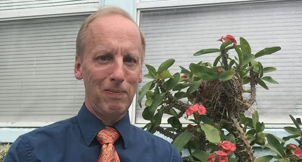 Dr. Michael Doherty Wins Outstanding Professor of the Year Award at UMHS