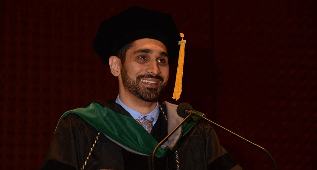 Dr. Azimi-Ghomi '18 on trauma & acute care medicine & webinar