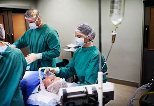 Is an Anesthesiologist a Doctor? - Information about Anesthesiologists