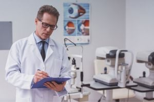 How to become a Nephrologist? - A step by step guide