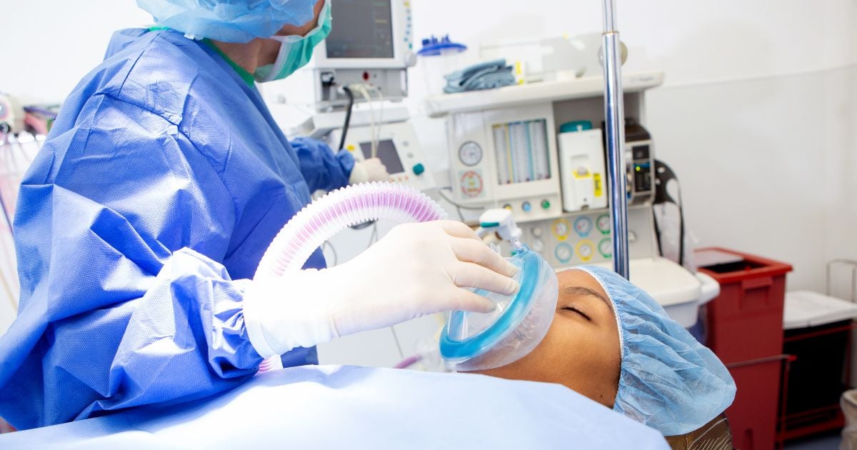 Is an Anesthesiologist a Doctor? - Information about Anesthesiologists